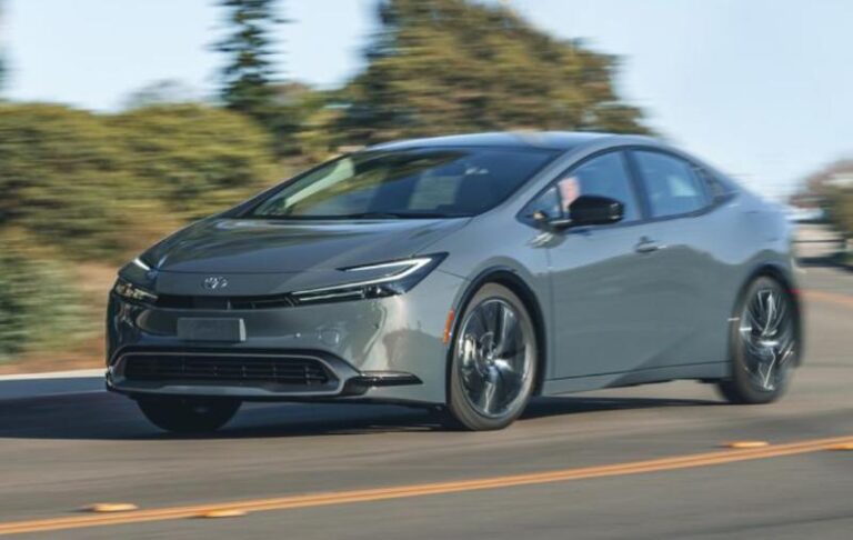 The New 2025 Toyota Prius Redesign and Price | The Ford Cars